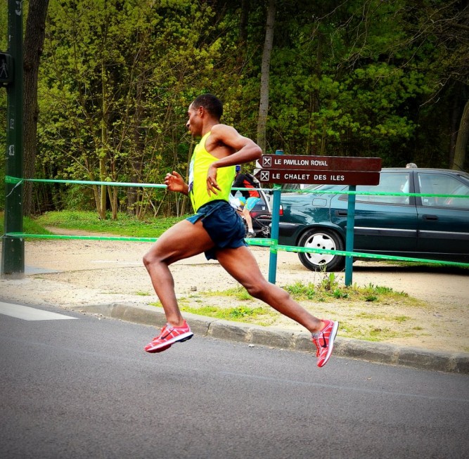 Marathon de Paris 2014: l'instant Bekele - U Run